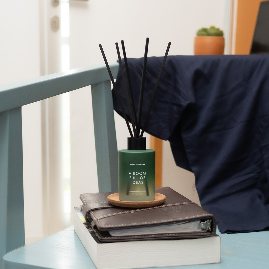 HOME of HUMANS A Room Full of Ideas Reed Diffuser 140 ml – HMNS Perfume